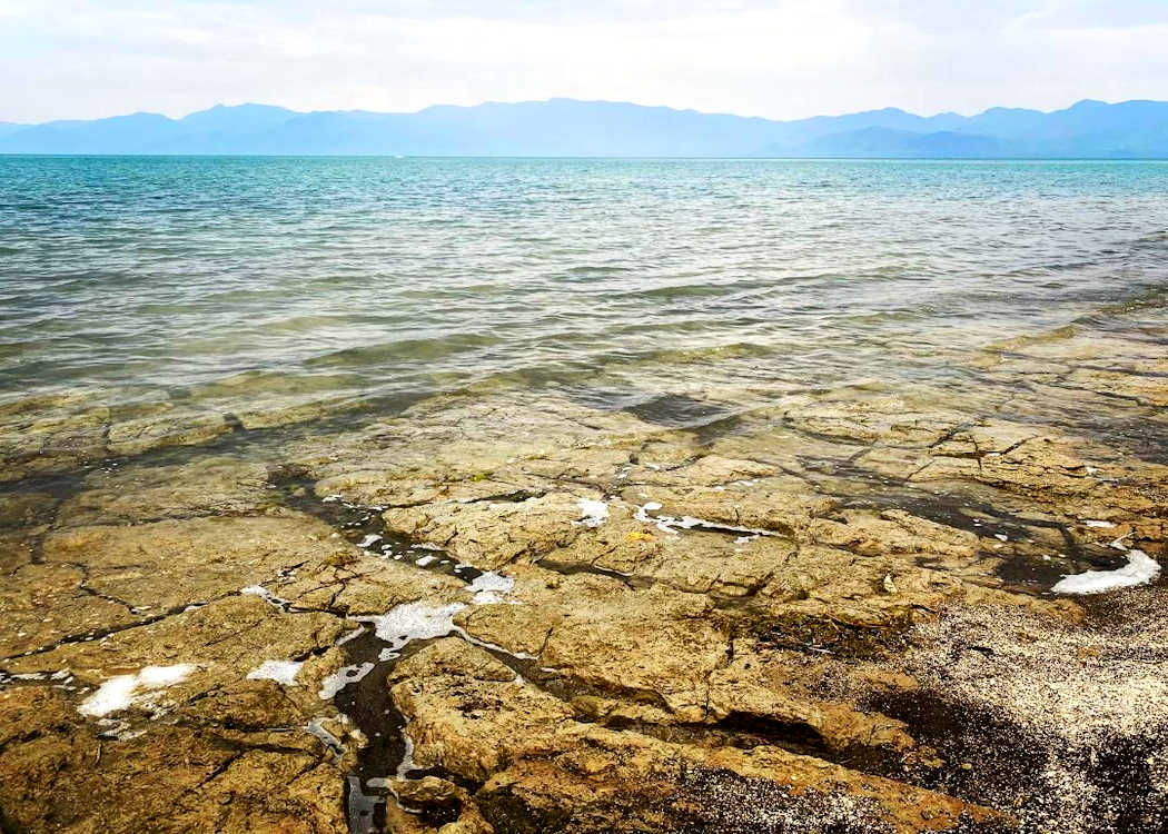 The Stone Mother at Pyramid Lake: Legends and Folklore - C. J. Hall C ...